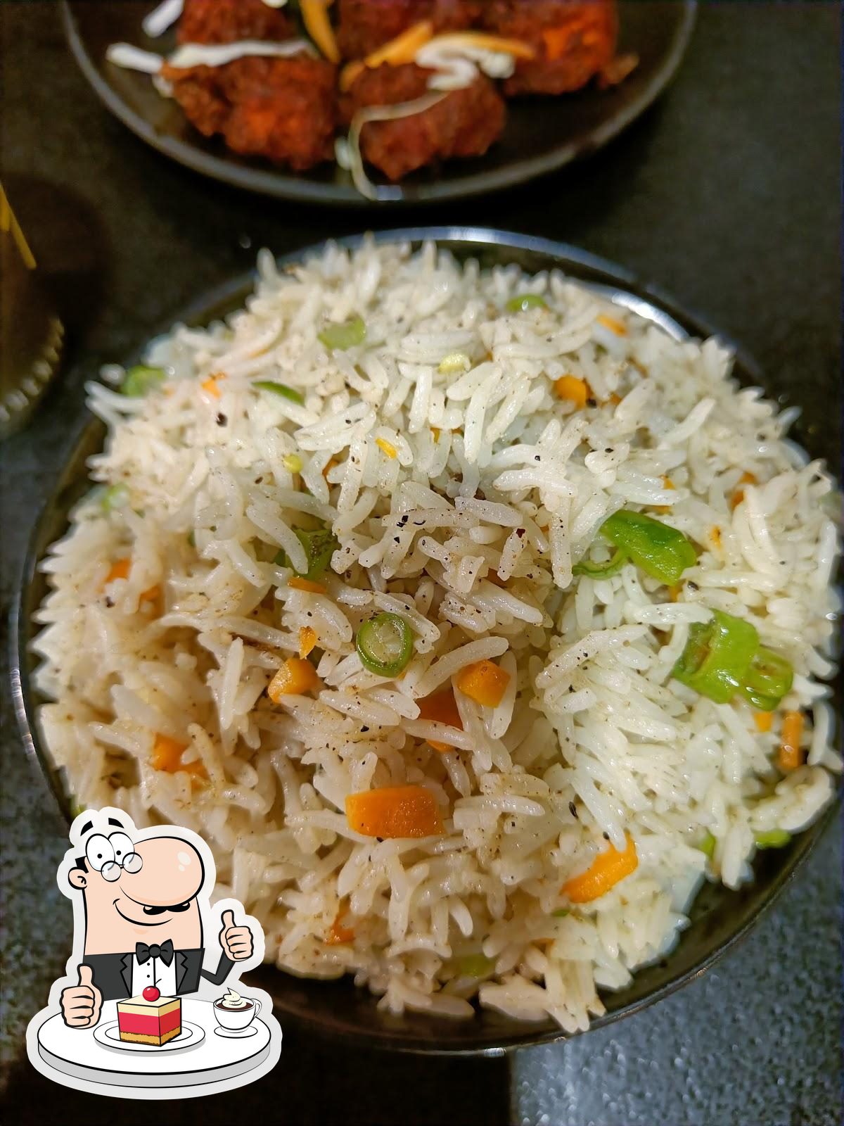 Thaal Kitchen, Ernakulam, X7JM+Q5X - Restaurant menu and reviews