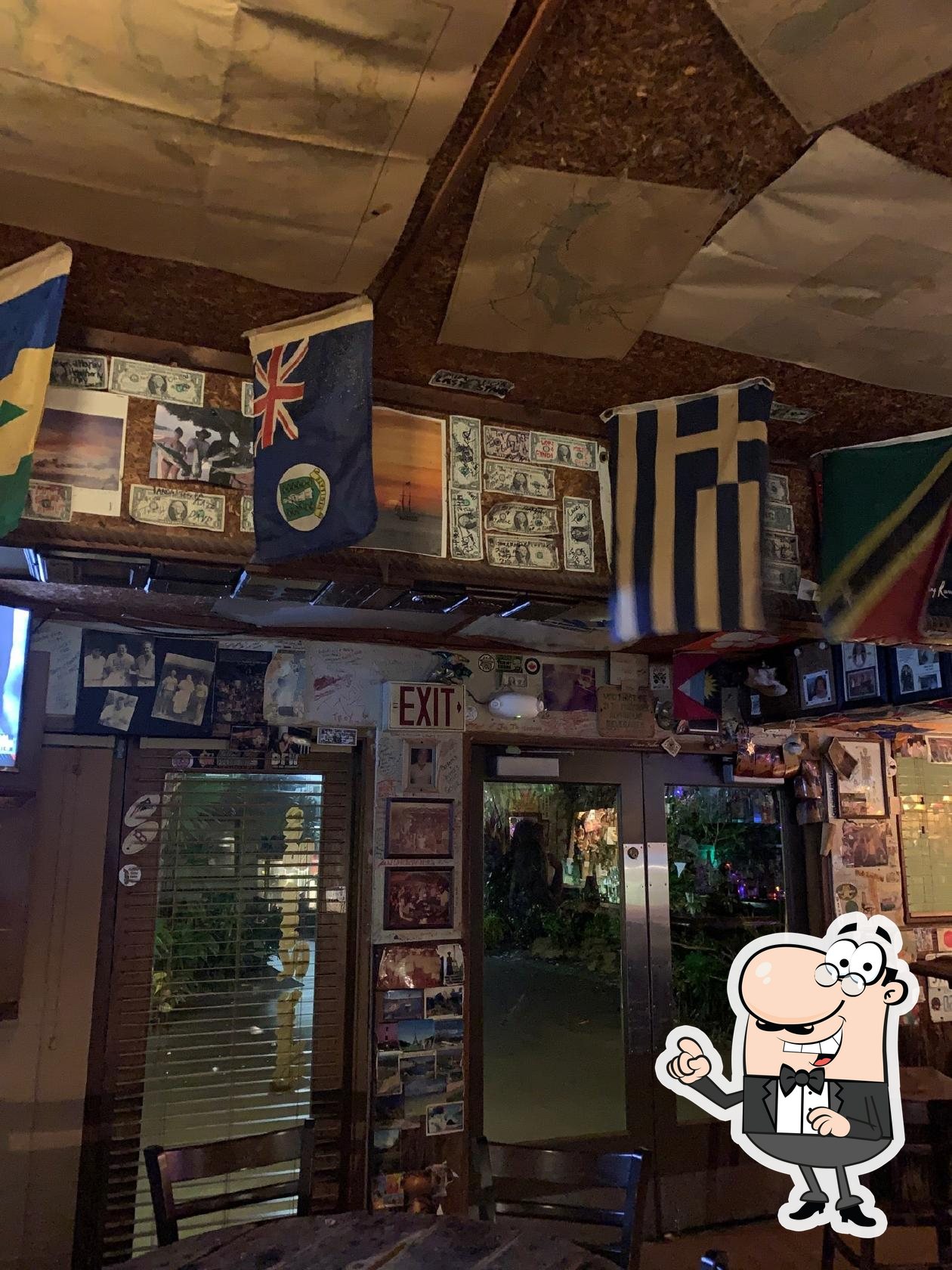 Chart Room Cocktail Lounge, Key West - Restaurant menu, prices and reviews