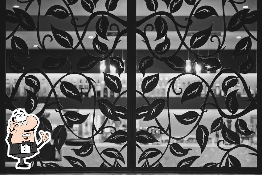 57 Cafe Bar Restaurant, Pinewood Shopping Centre 57, Centreway in Mount ...