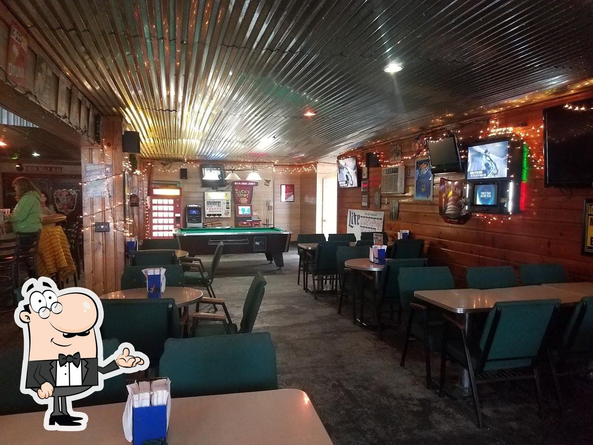 Hunter's Bar in Harbor Beach - Restaurant reviews