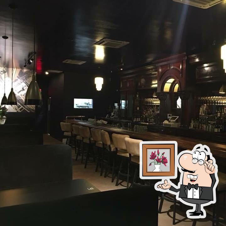 Paul Bar/Food in Palm Springs - Restaurant menu and reviews