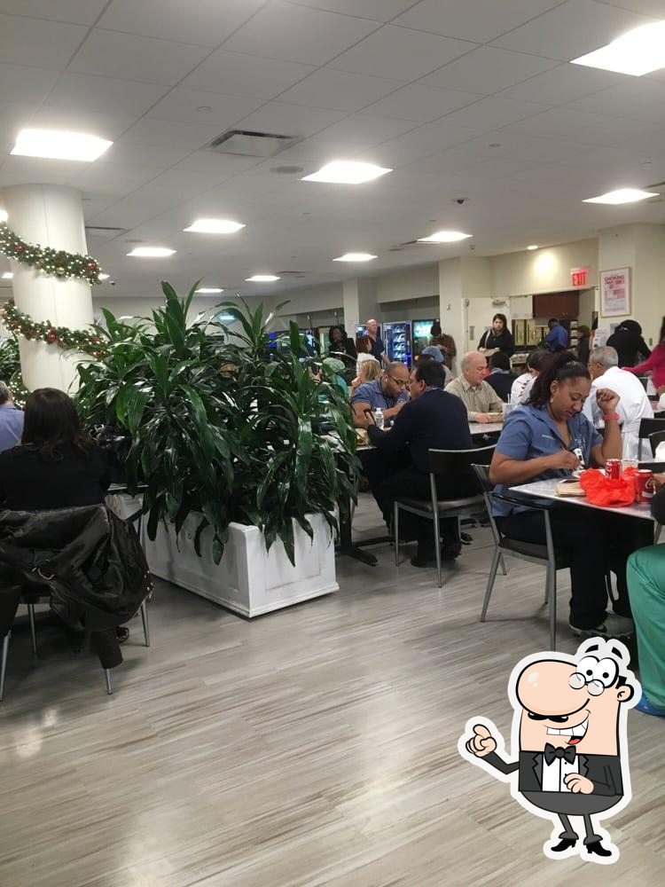 Memorial Sloan Kettering Cancer Center Cafeteria, New York City ...