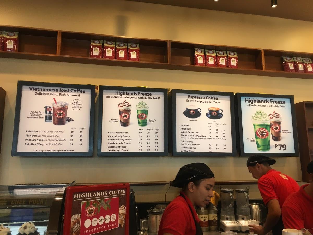 Menu at Highlands Coffee cafe, Mabalacat