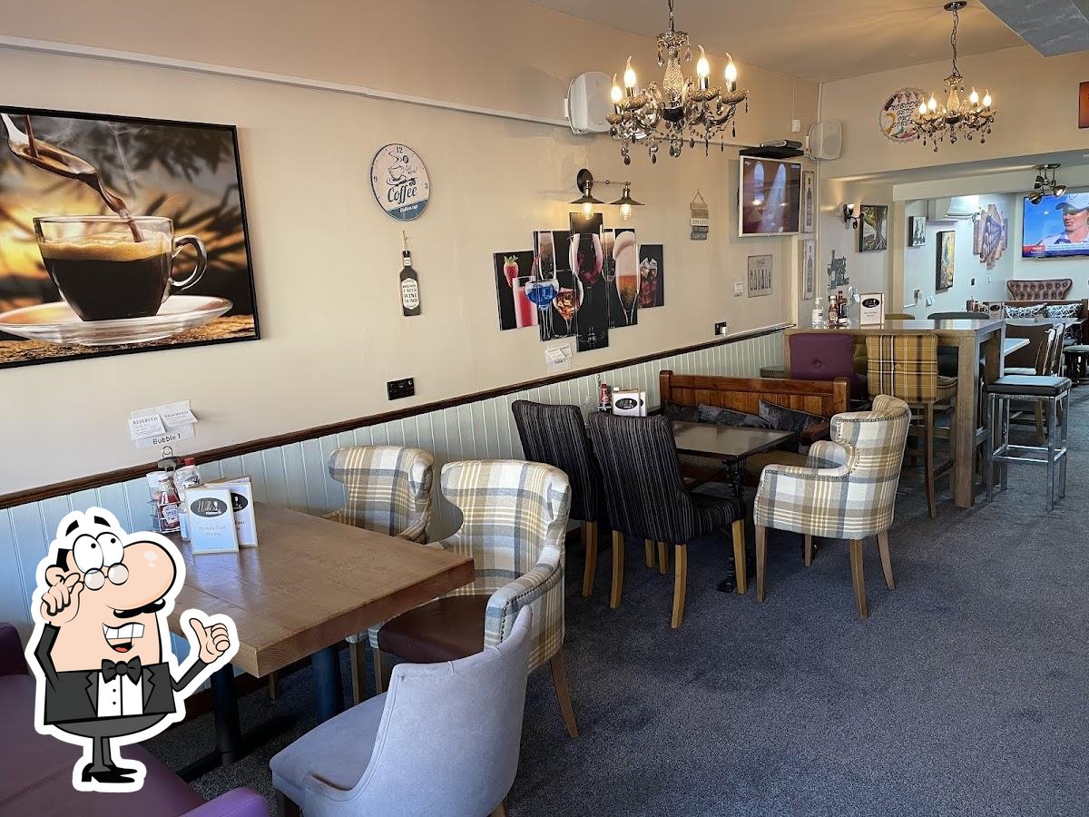 Willi's Coffee Shop, Bar & Kitchen in Studley - Restaurant reviews