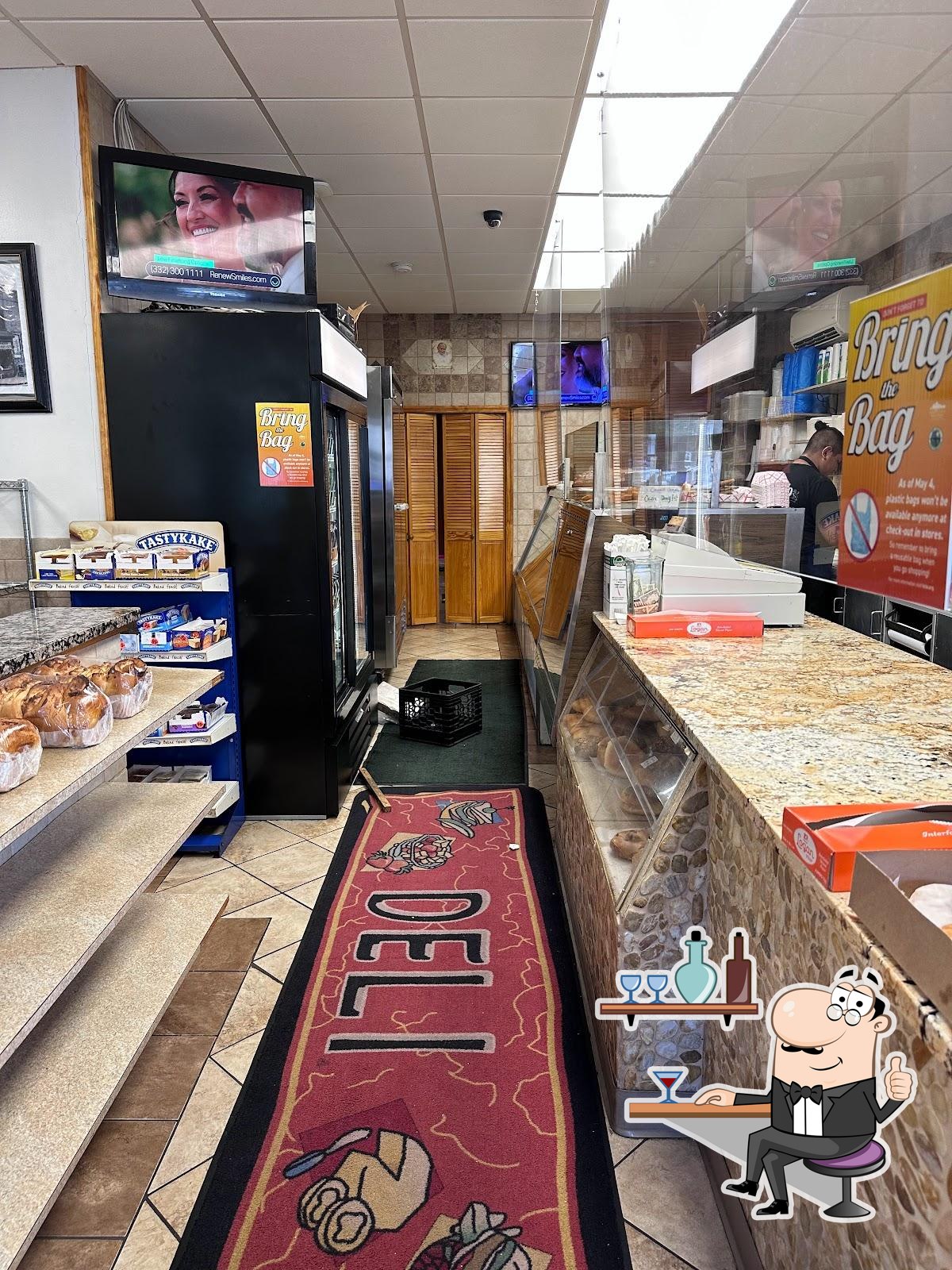 Alex & Terry's Deli, Bayonne - Restaurant menu, prices and reviews