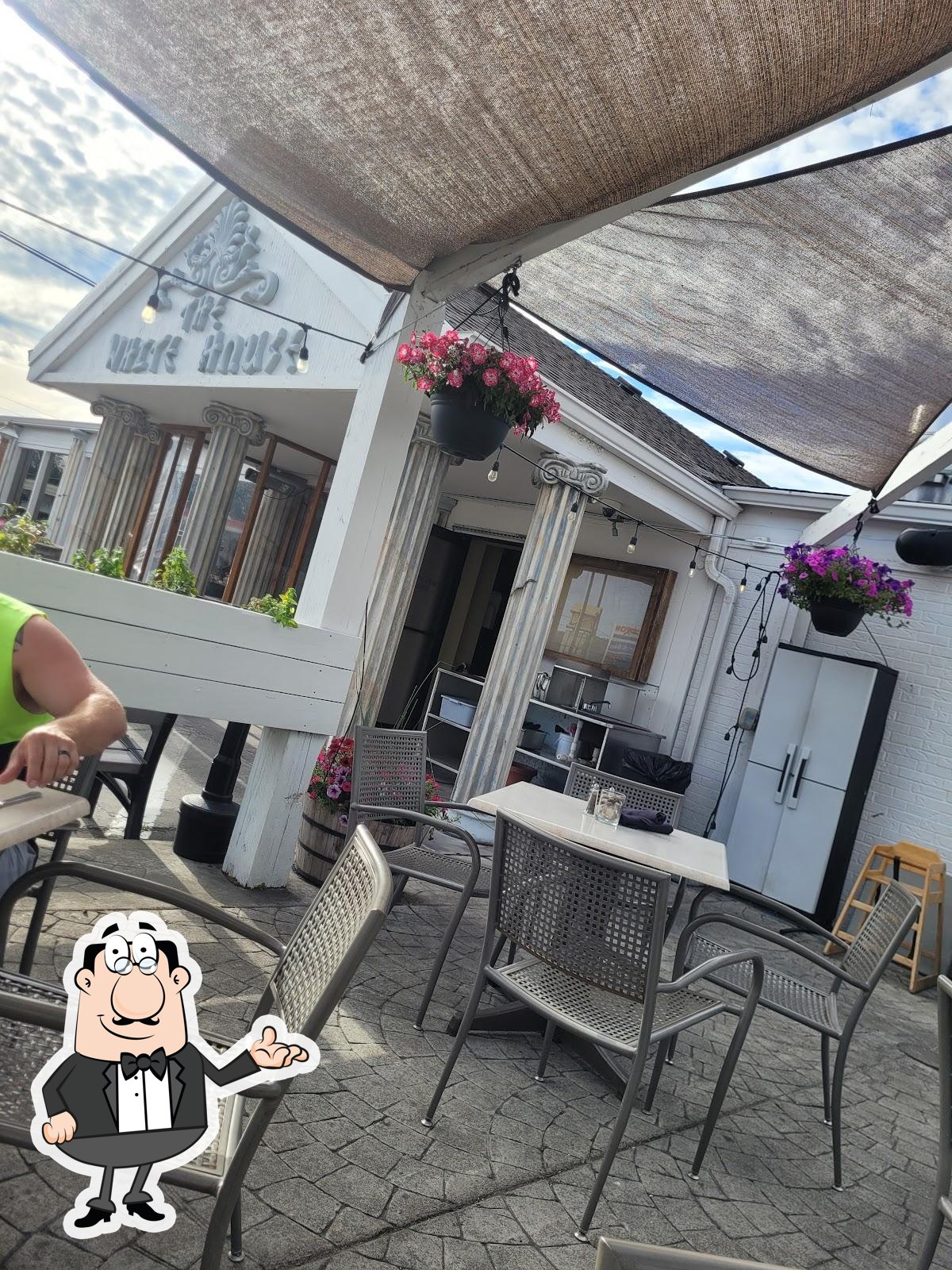 The White House Grill, Post Falls - Restaurant menu, prices and reviews