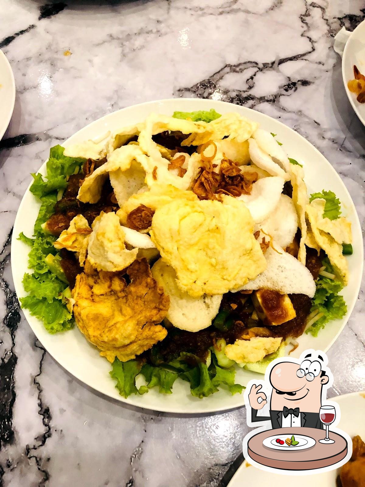 Garage Cafe FunTasty, North Jakarta - Restaurant reviews