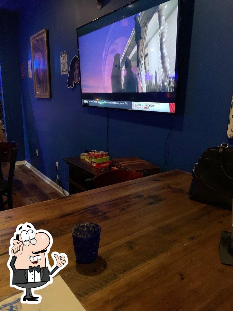 The Blue Lion Pub, The Woodlands - Restaurant menu, prices and reviews