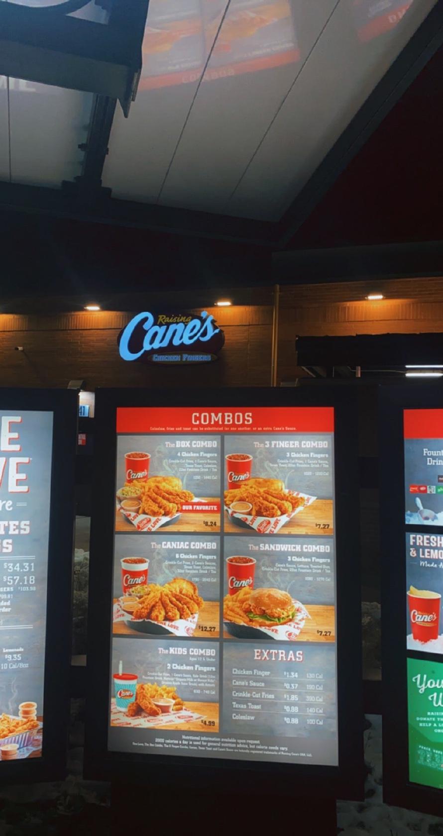 Carta de comida rápida Raising Cane's Chicken Fingers, Aurora, E ...