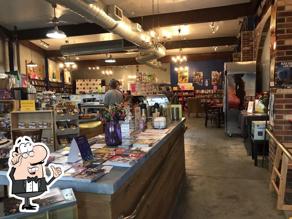 Amalgam Comics & Coffeehouse in Philadelphia - Restaurant menu and reviews