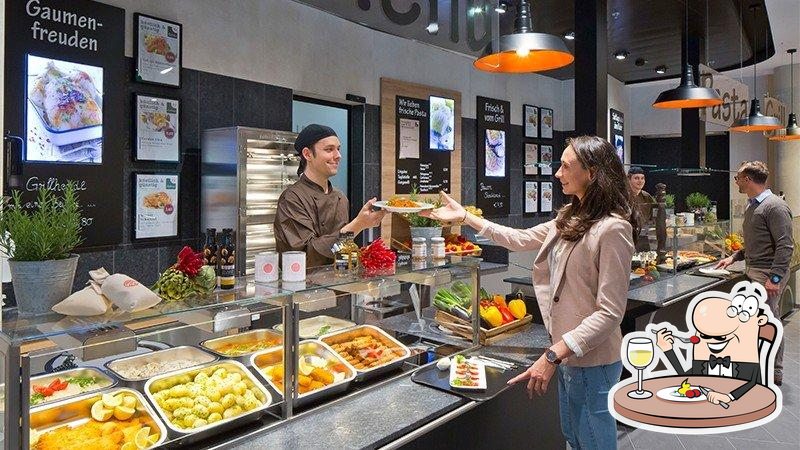 INTERSPAR Restaurant, Vienna, Anton-Baumgartner-Straße 40 - Restaurant ...