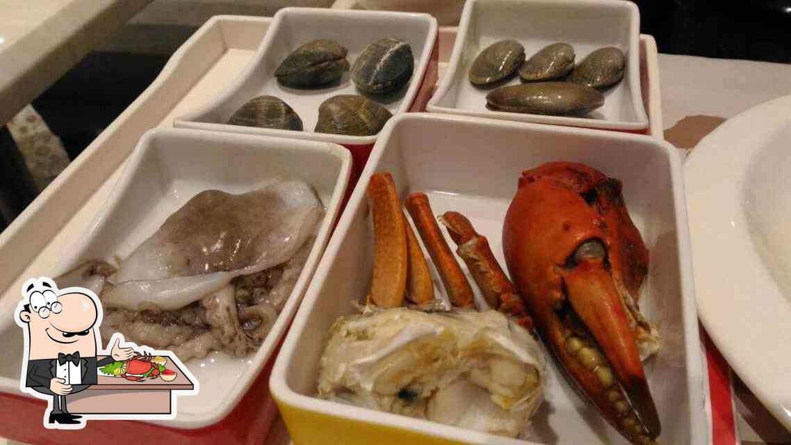 Four Seasons Buffet & Hotpot, Araneta Center Cubao restaurant, Quezon ...