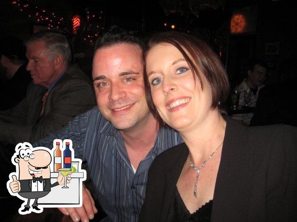 Zebra Lounge in Chicago - Restaurant menu and reviews