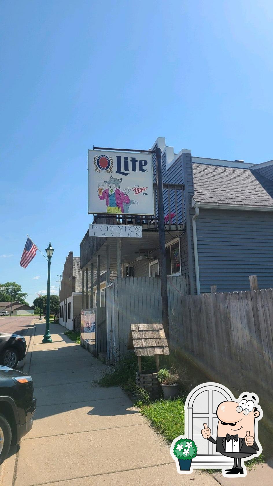 Grey Fox Tavern in Green Isle - Restaurant menu and reviews
