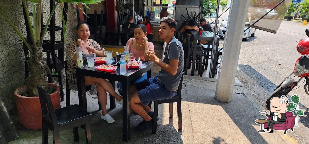 Restaurante Pollos asados "el tío Luis 2", Lázaro Cárdenas - Opiniones ...