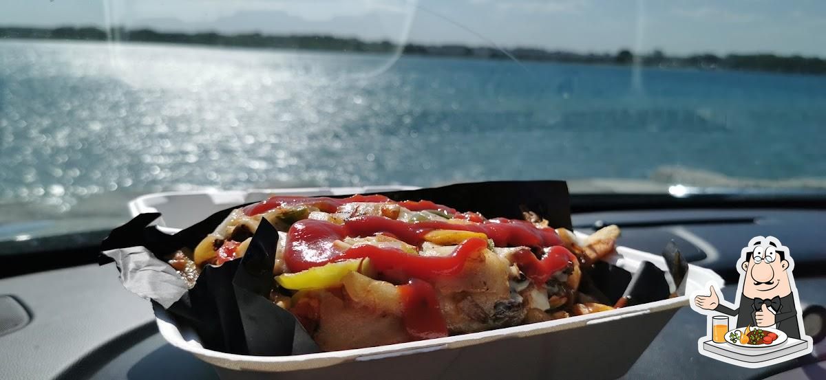 Simply OMG Casual Cuisine in Sarnia - Restaurant menu and reviews