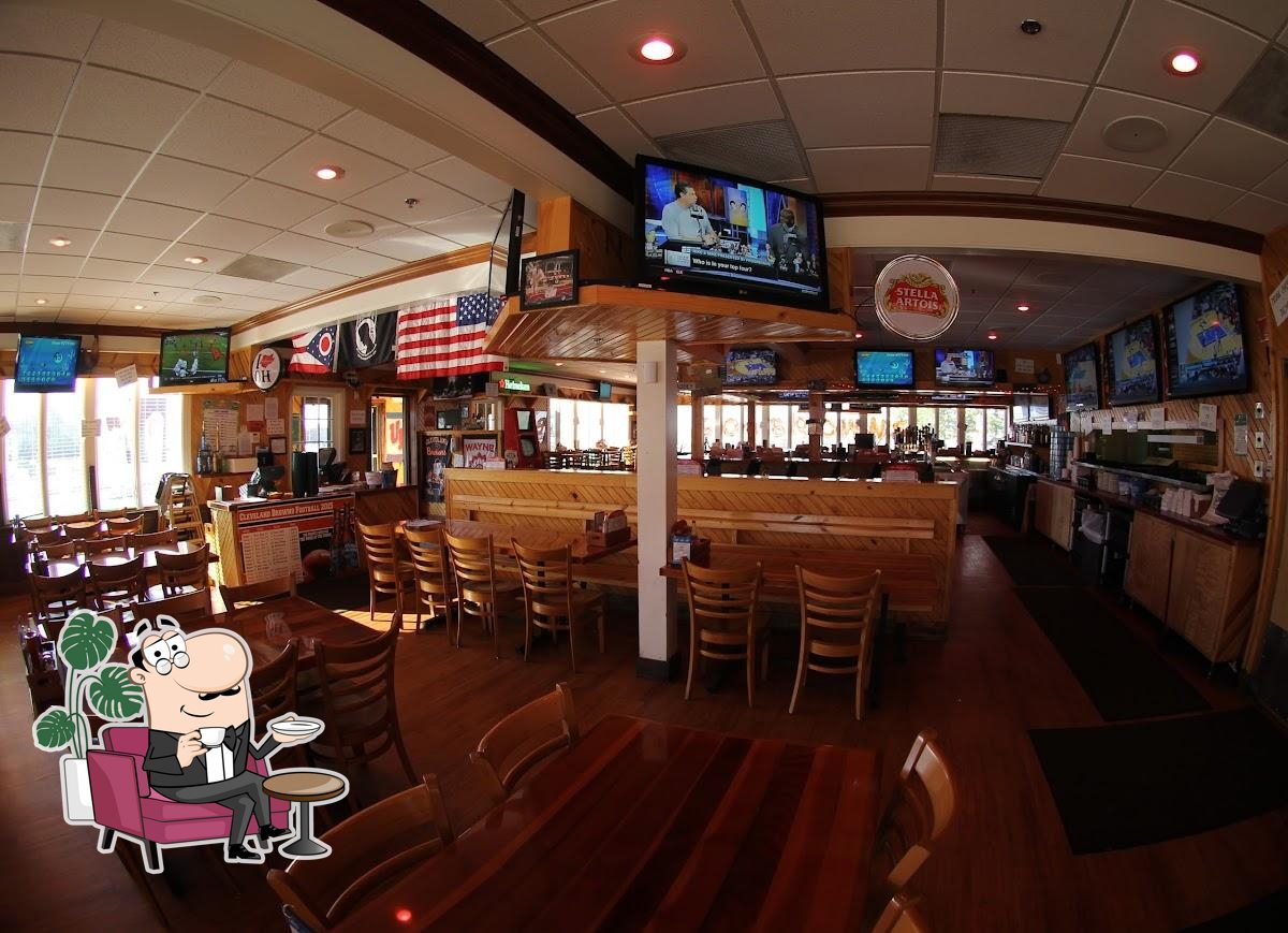 Roosters, Huber Heights - Restaurant menu, prices and reviews