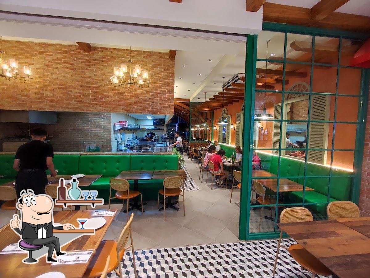 Mama Lou's Italian Kitchen - Sto. Tomas, Batangas, Santo Tomas ...