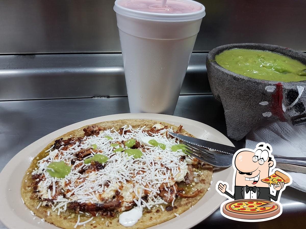Taqueria. La Tapatia restaurant, Мексика, Manuel N. Corpancho 353 ...