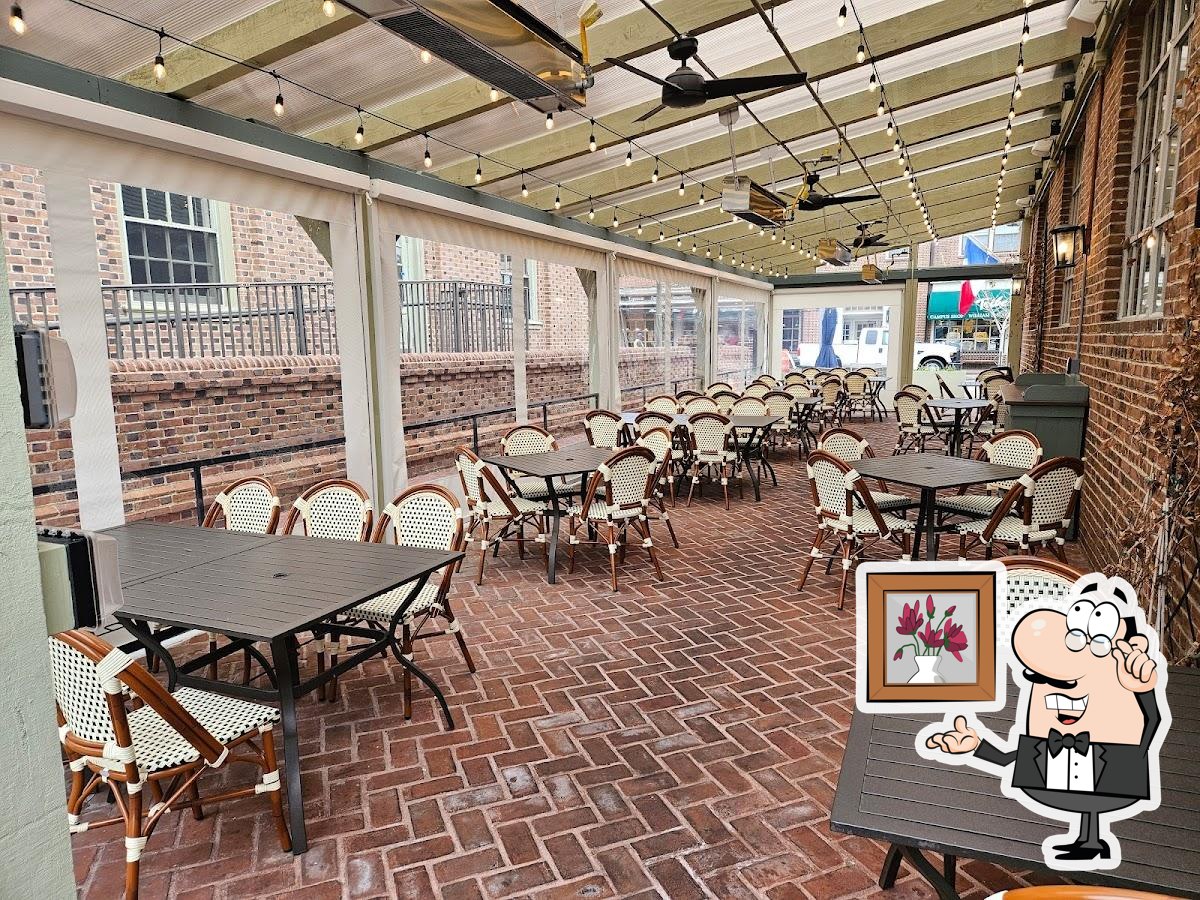 Blue Talon Bistro, Williamsburg - Restaurant menu, prices and reviews