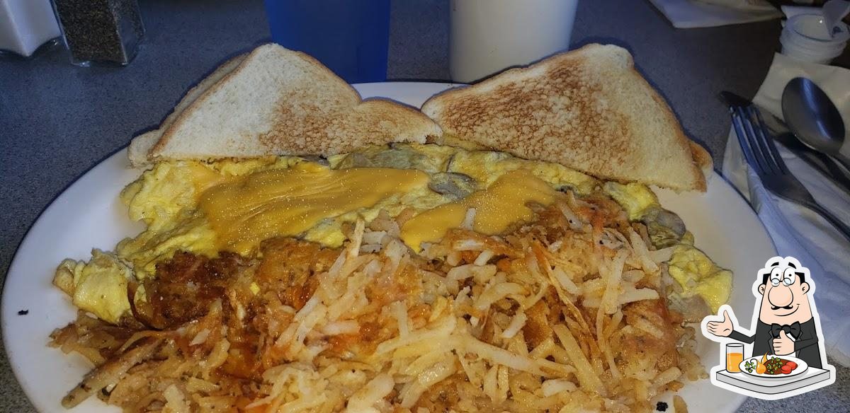 Ezzy's, 885 Buffalo Rd in Rochester - Restaurant menu and reviews