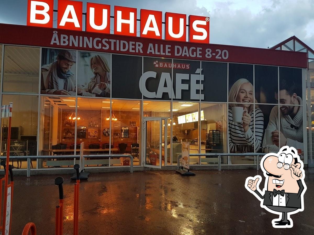 Cafe Bauhaus, Glostrup, Hovedvejen 155 - Restaurant reviews