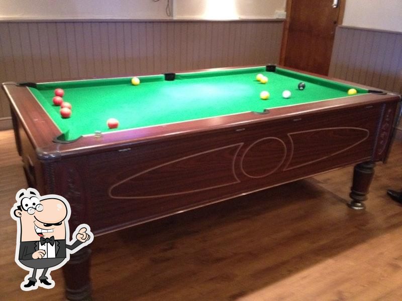 Three Tuns Bar & Grill, 124 Bath Rd in Slough - Restaurant reviews