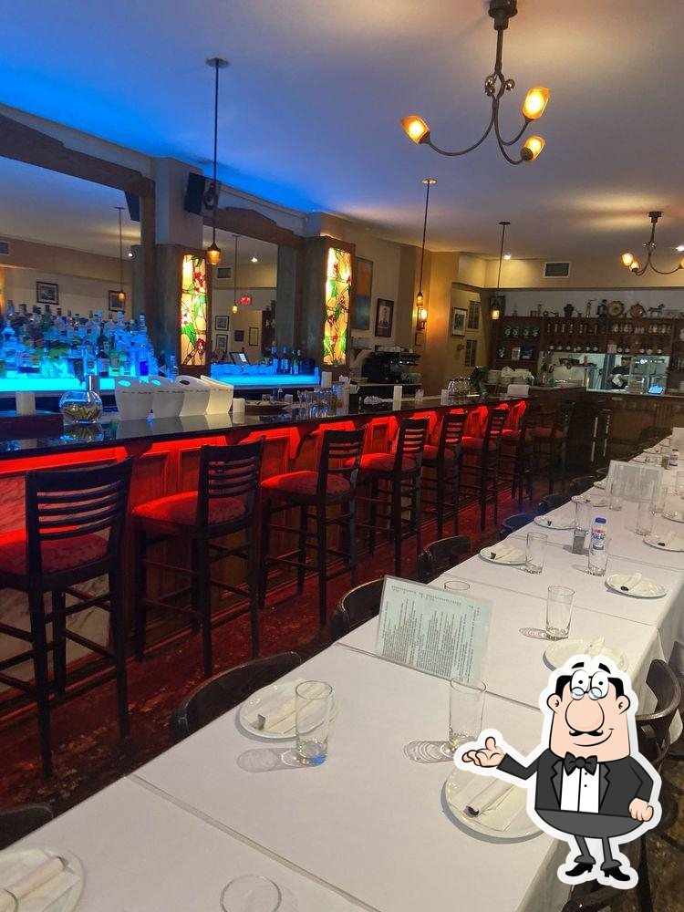 Philinos Restaurant, Montréal - Restaurant menu, prices and reviews