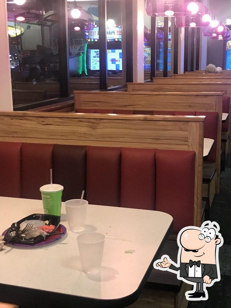 Chuck E. Cheese, Lake Forest - Restaurant menu, prices and reviews