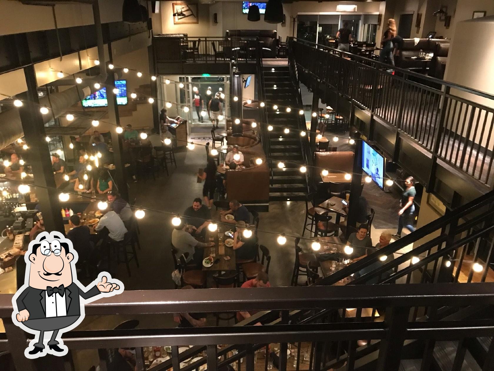 DC Oakes Brewhouse And Eatery in Fort Collins - Restaurant menu and reviews