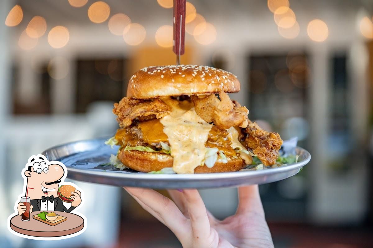 The Penguin Drive-In, 1531 East Blvd in Charlotte - Restaurant reviews