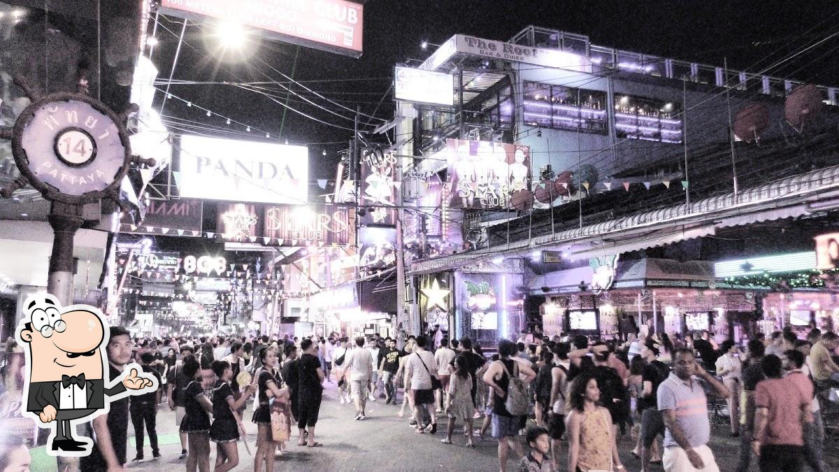 808 Night Club, Pattaya City - Restaurant reviews