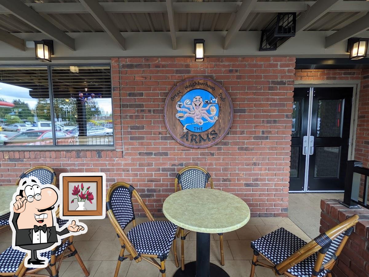Arms Pub, Port Coquitlam - Restaurant menu, prices and reviews