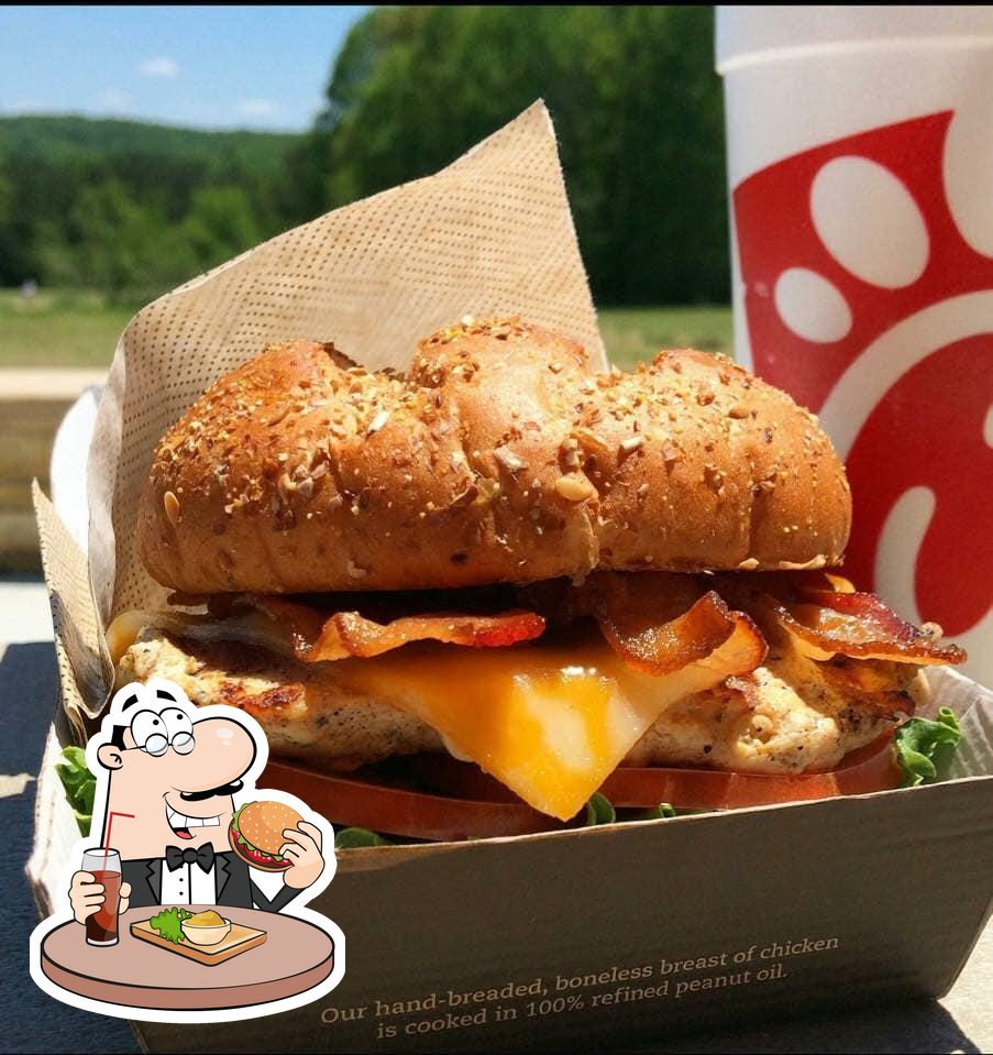 Chick-fil-A in West Hartford - Restaurant menu and reviews