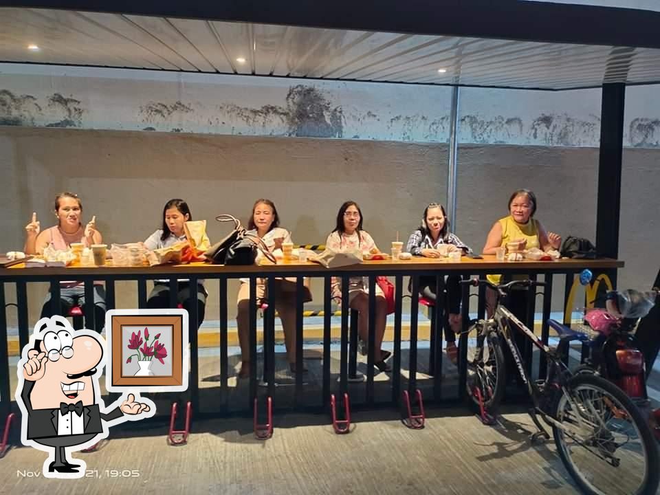 McDonald's Anabu restaurant, Imus, Emilio Aguinaldo Hwy - Restaurant ...