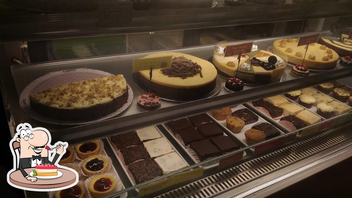 Lachi's Cake Shop restaurant, Davao City - Restaurant reviews