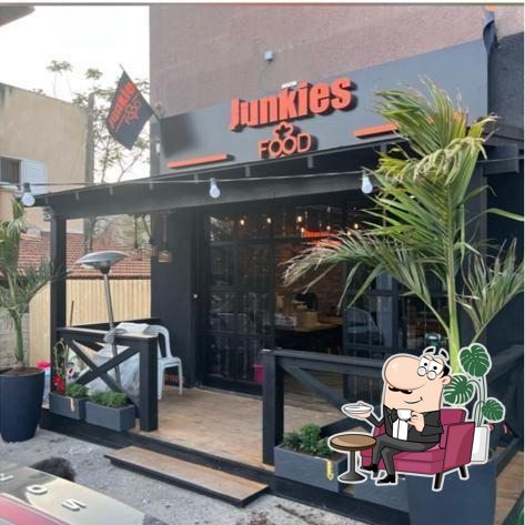 junkies food restaurant, Mashhad - Restaurant reviews