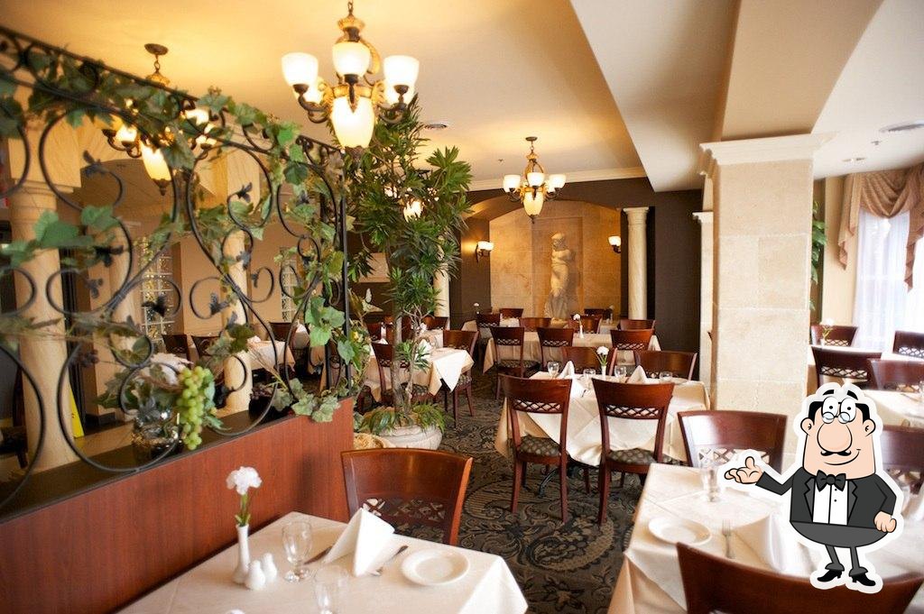 Botticelli Restaurant, 705 Applewood Crescent in Vaughan - Restaurant ...