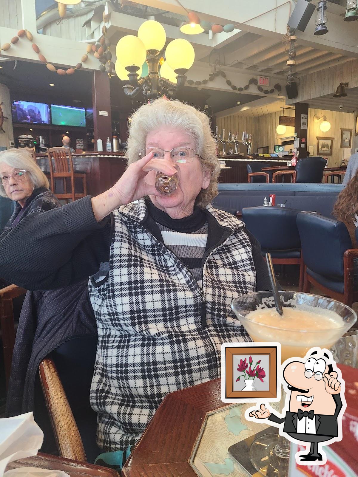 Gillnetter Pub, Port Coquitlam - Restaurant menu, prices and reviews