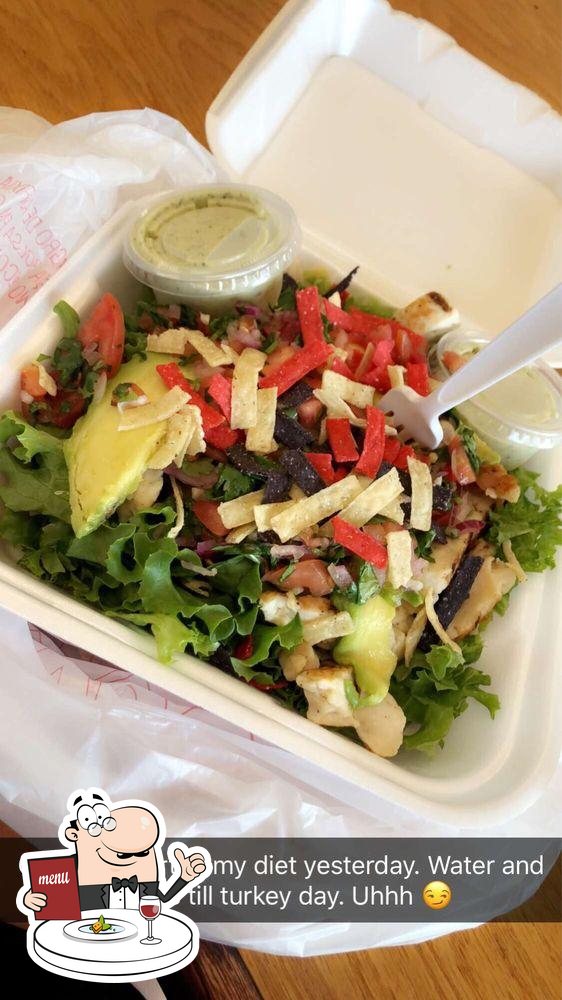 Hogi Yogi, 501 E Citrus Ave D in Redlands - Restaurant menu and reviews