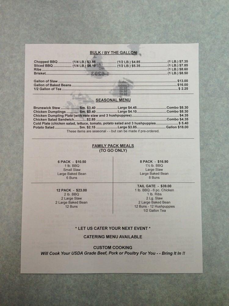 Menu at Little Pigs Barbecue, Newton