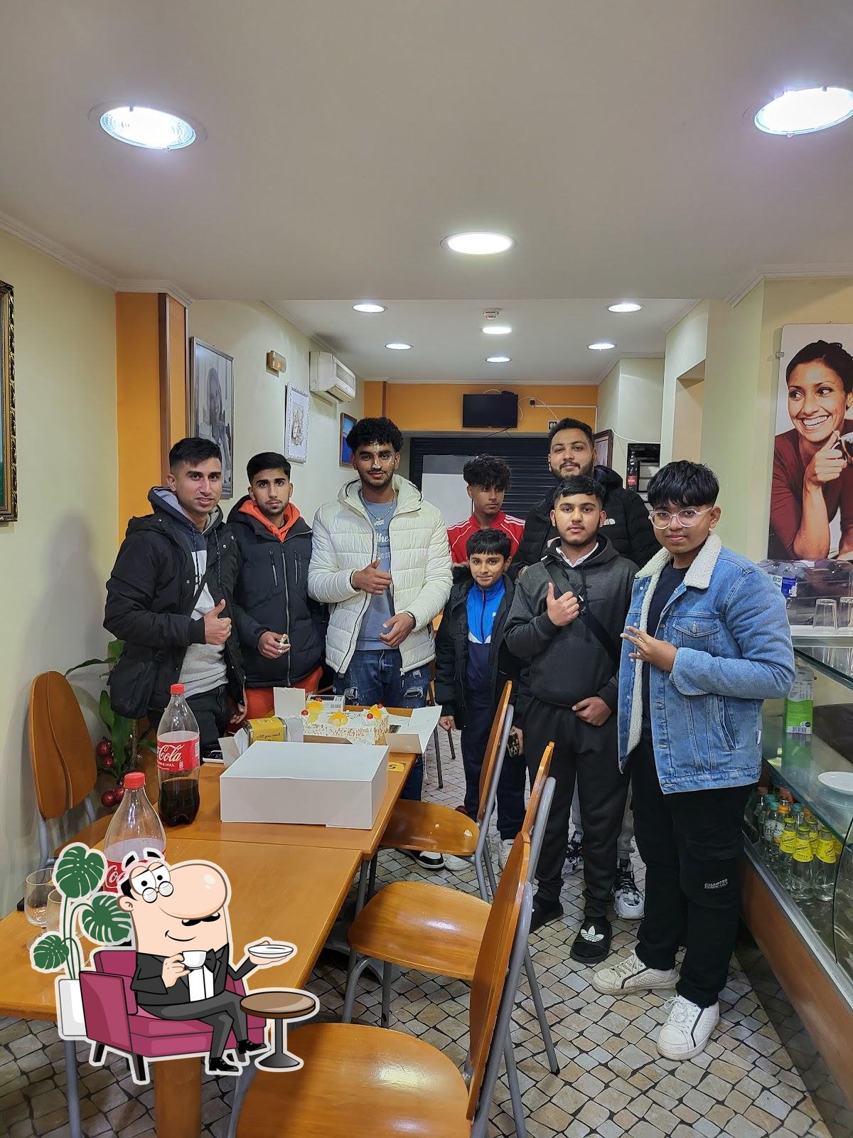 Man o Salwa Halal Food, Almada - Restaurant menu, prices and reviews