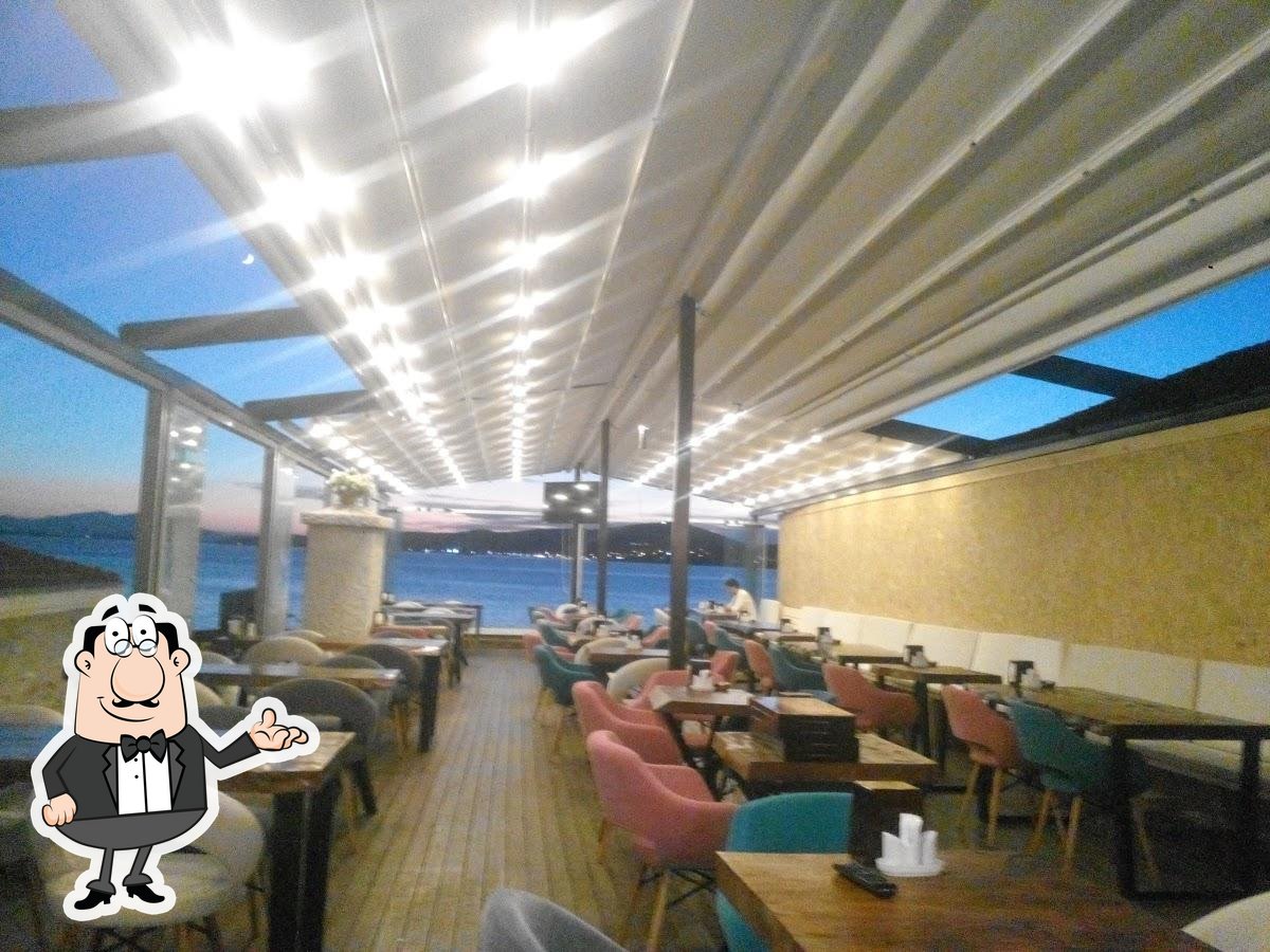 Ayvalık Mezze Teras Pub Cafe Nargile, Ayvalık