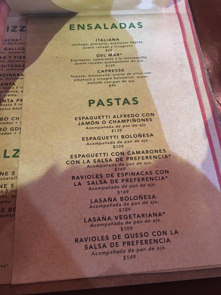 Menu at Balagan pizza pizzeria, Cancún