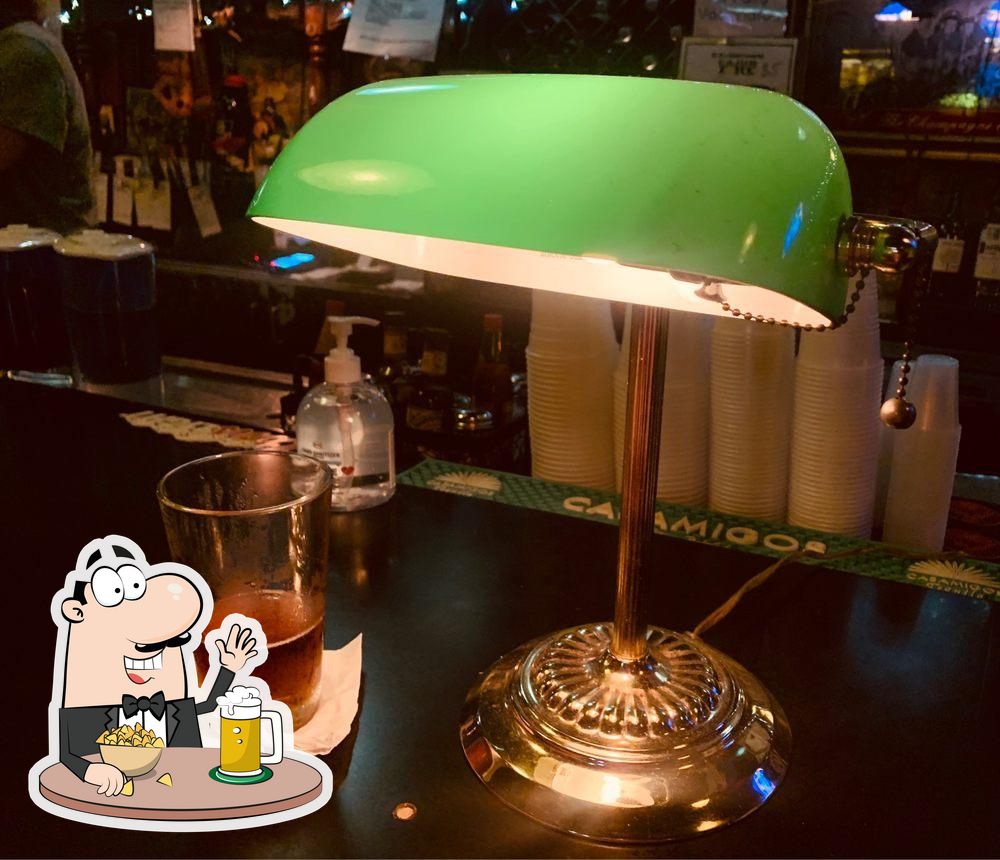 Vic's Kangaroo Cafe in New Orleans - Restaurant menu and reviews