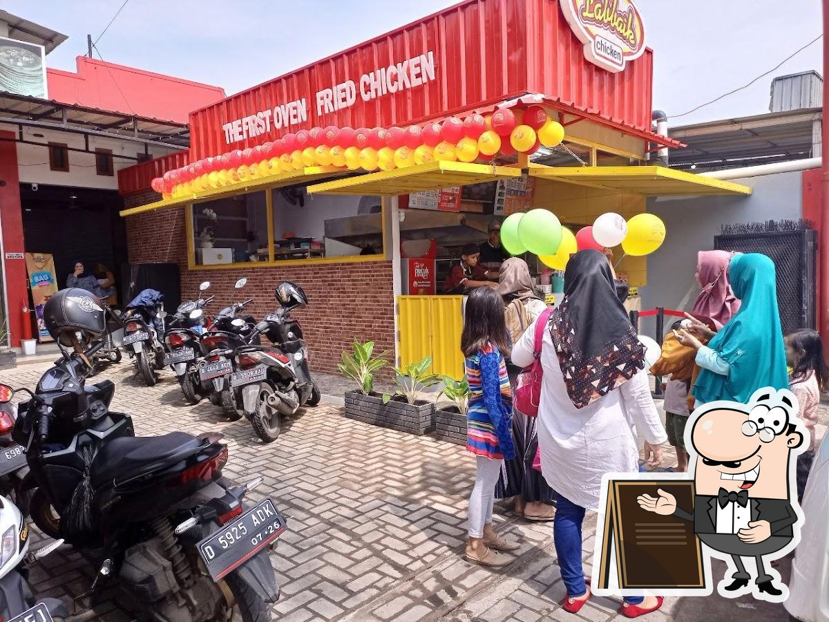Labbaik Chicken Derwati restaurant, Bandung - Restaurant reviews