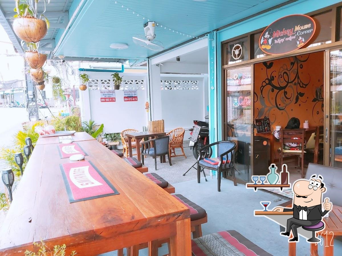 Mickey Mouse Corner restaurant, Pa Tong - Restaurant reviews