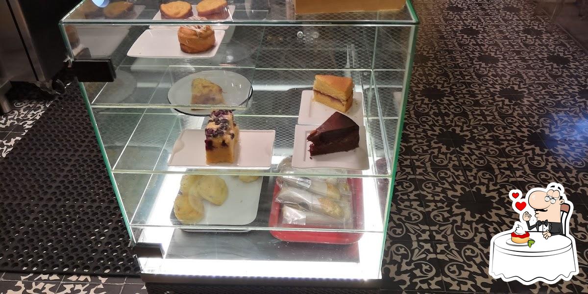 Amor Perfecto cafe, Bogotá, Cra. 4 #66-46 - Restaurant menu and reviews