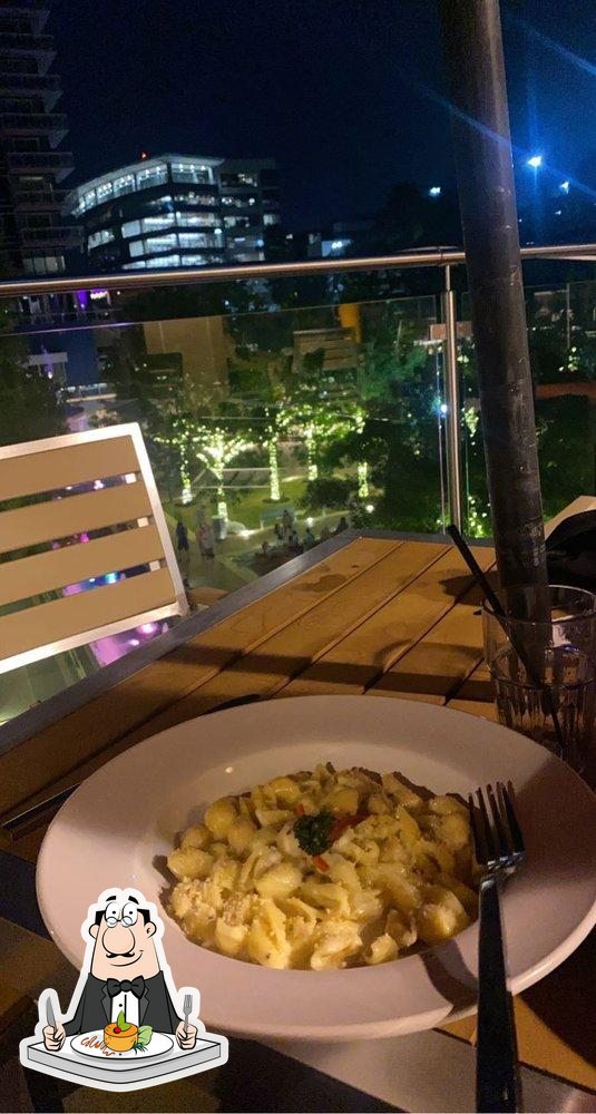 Rose Rooftop & Restaurant in The Woodlands - Restaurant menu and reviews
