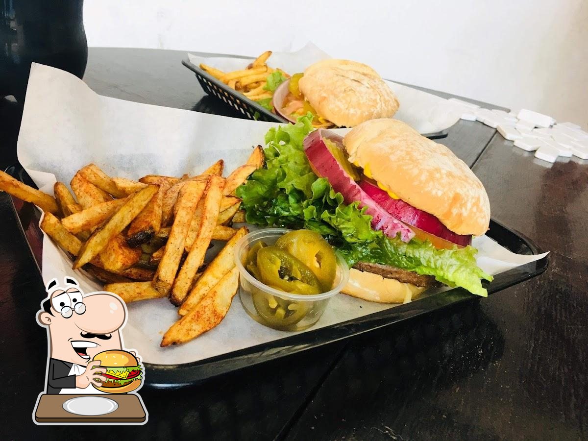 FAMOUS BURGER'S TIJUANA, Tijuana - Restaurant menu, prices and reviews